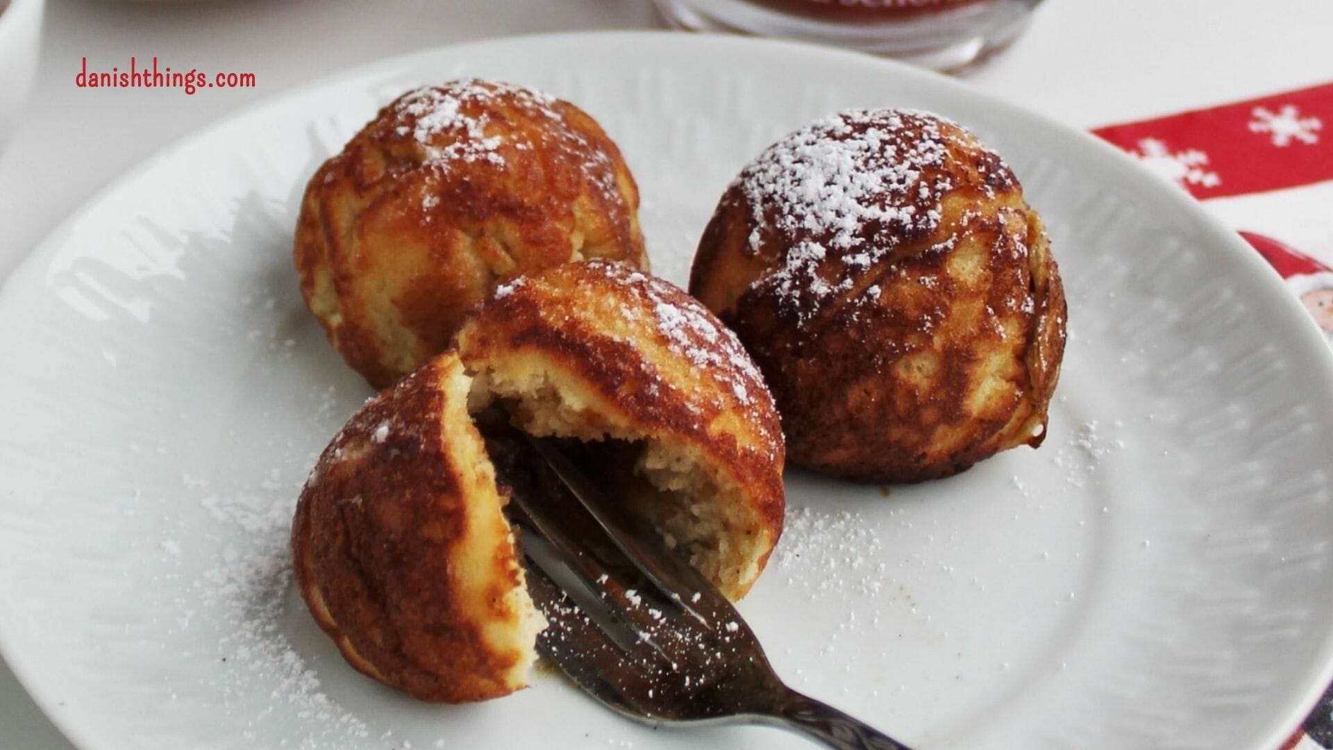 Danish aebleskiver - Puff dumplings - Apple dumplings - Filled pancakes ...