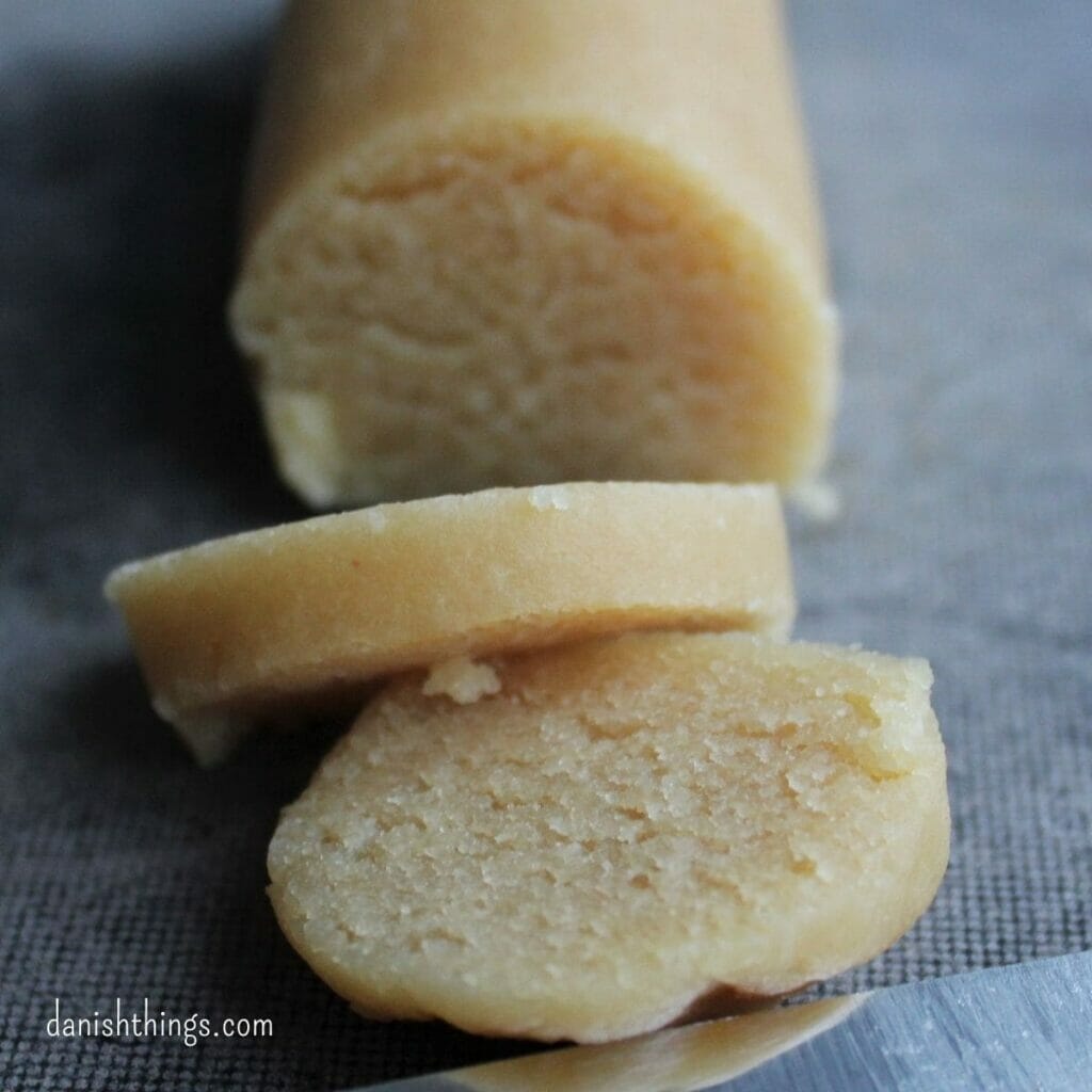 Risalamande - how to make the classic Danish Christmas dessert - Danish ...