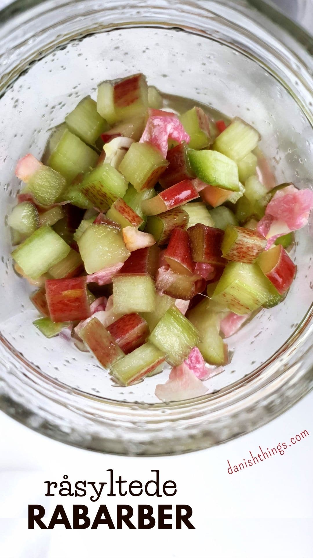 Råsyltede rabarber med roser - Danish Things
