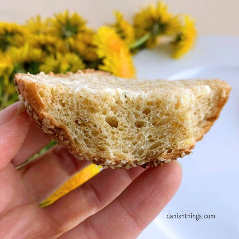 Mælkebøttesirup - sådan laver du sirup af dine mælkebøtter - Danish Things