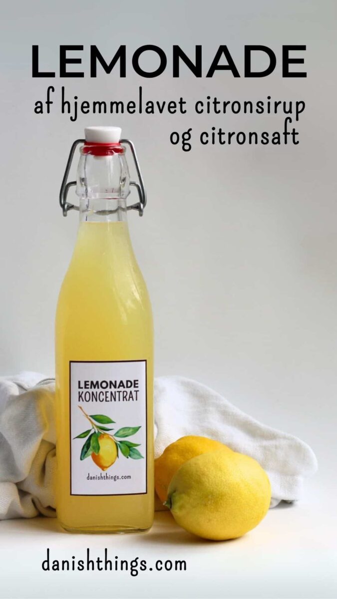 Lemonade af hjemmelavet citronsirup og friskpresset citronsaft - en 2 i ...