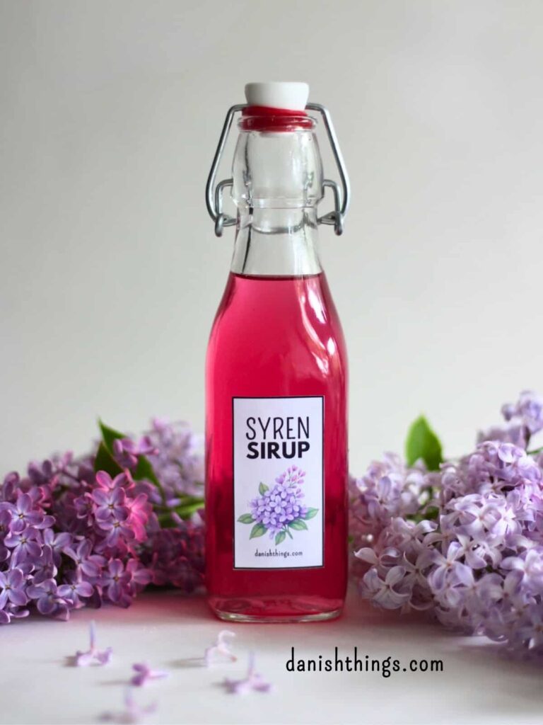 Syrensirup med smuk farve og god smag + det, du SKAL vide - Danish Things